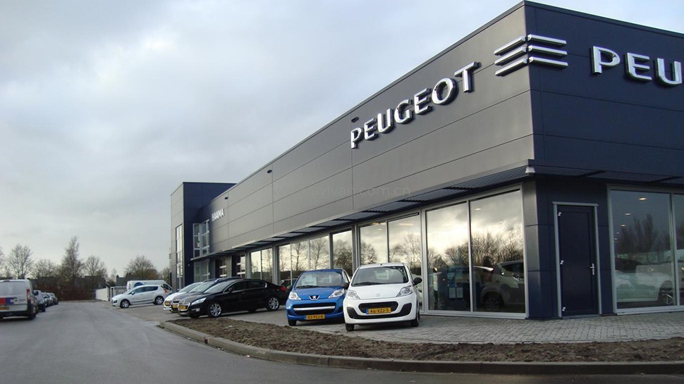 Auto Shop Design - Romanian Automotive Repair Shop | JoyDesign