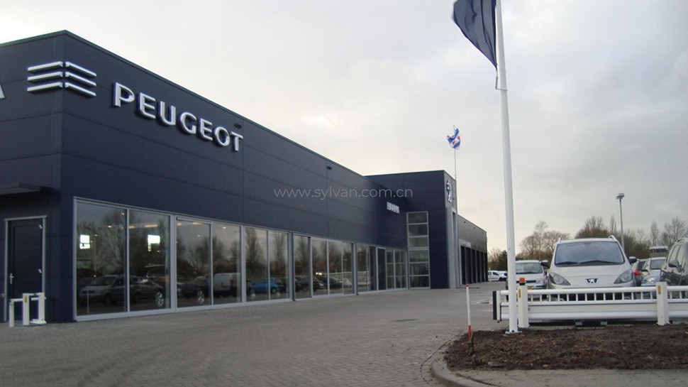 Auto Shop Design - Romanian Automotive Repair Shop | JoyDesign